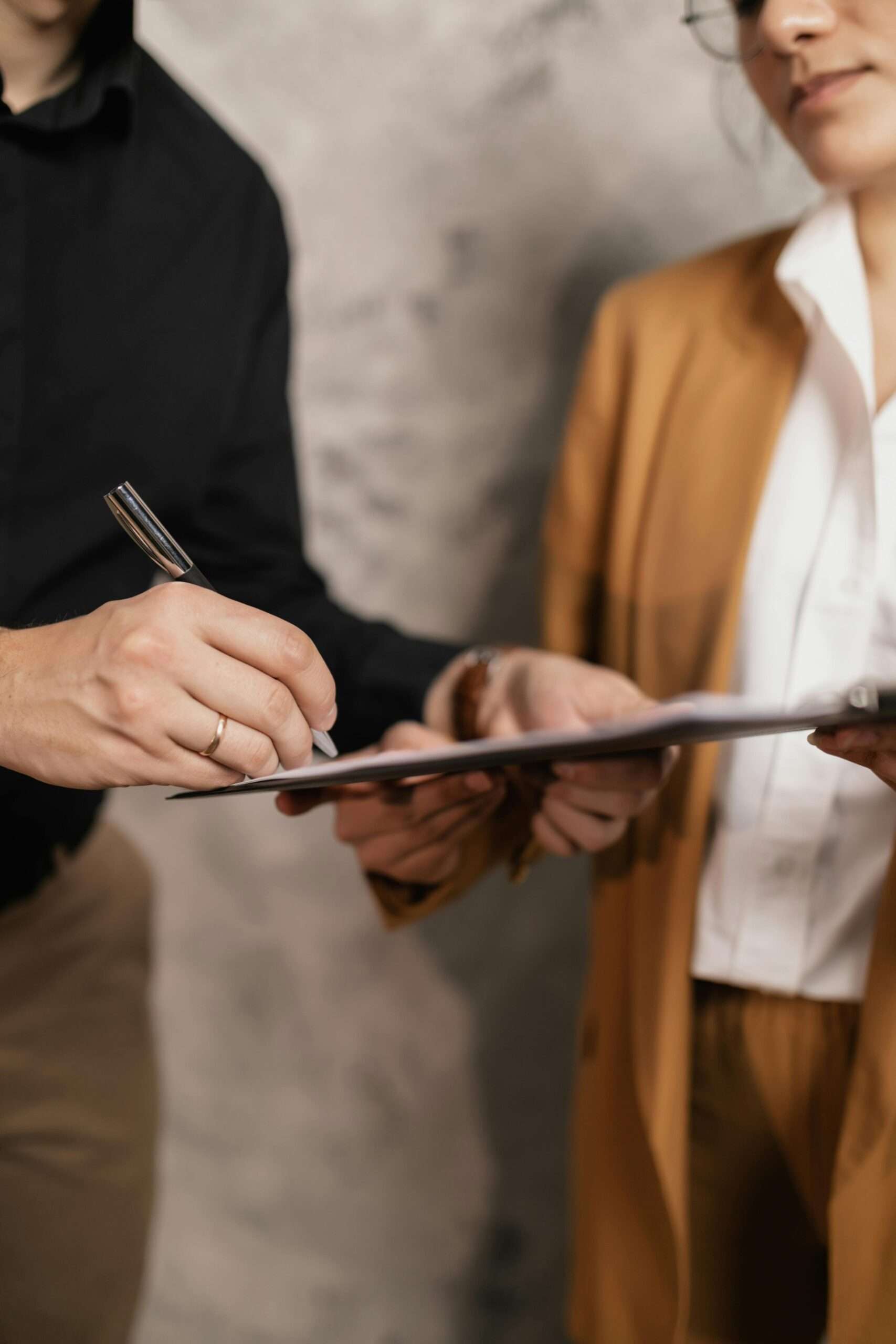 Who Can Witness A Signature On Legal Documents In The UK A who-can-witness-a-signature-on-legal-documents-in-the-uk-a